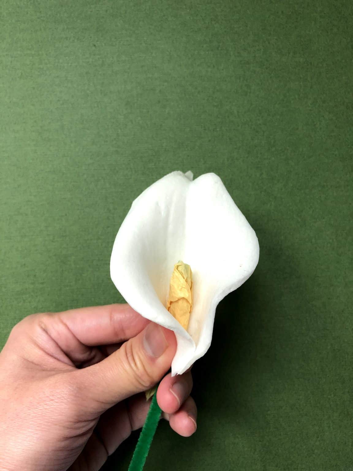 How to Make a Calla Lily (with free templates)